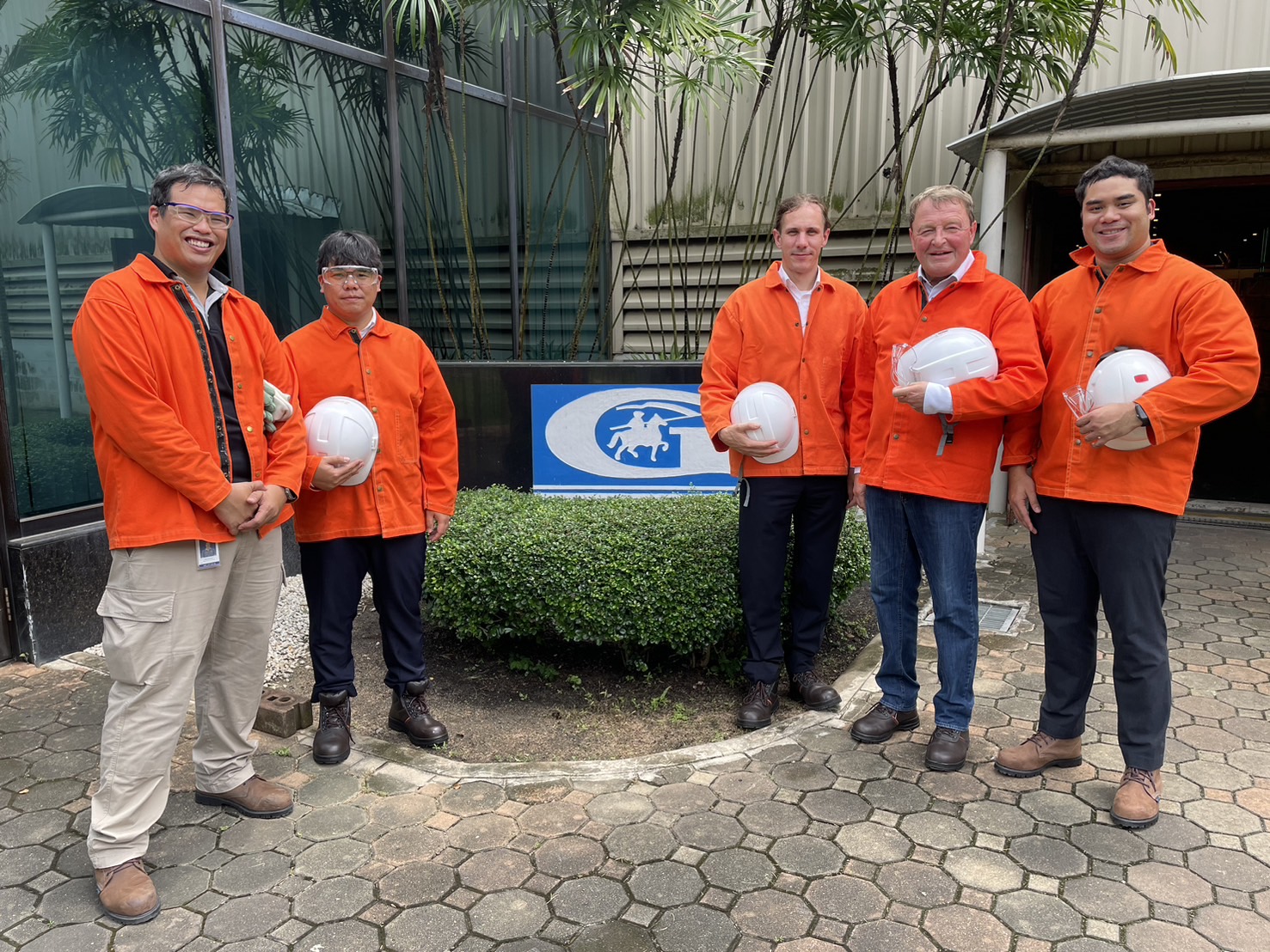 Visit to Guardian Rayong factory - Embassy of Luxembourg in Bangkok