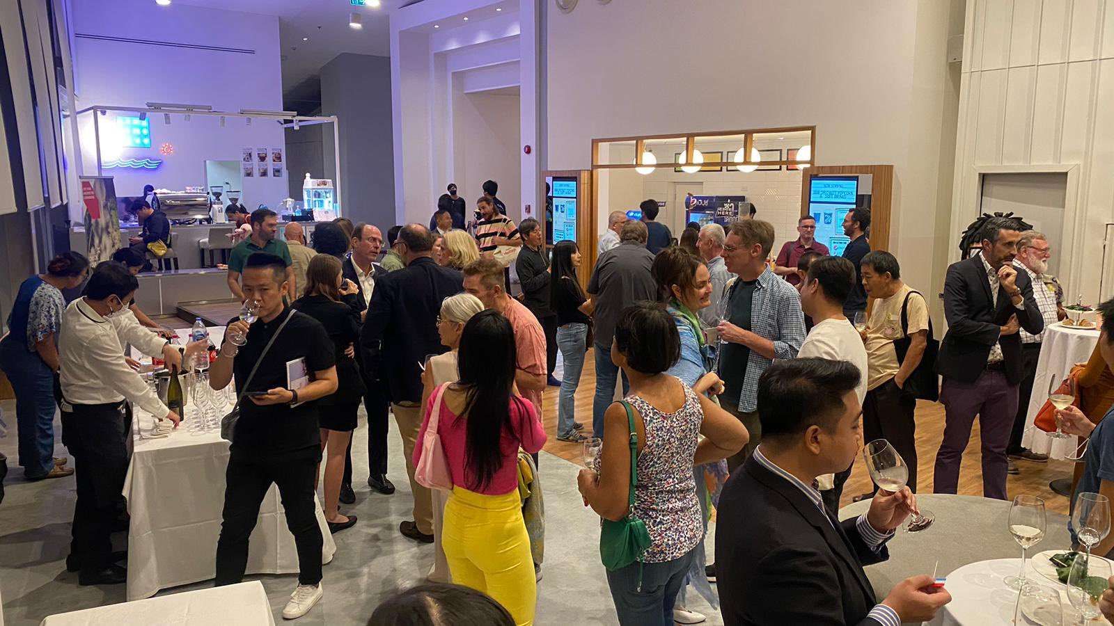 Superjhemp Retörns to Bangkok - Embassy of Luxembourg in Bangkok